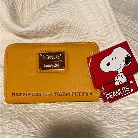 Peanuts | Accessories | Peanuts Snoopy And Charlie Brown Sunset Wallet ...